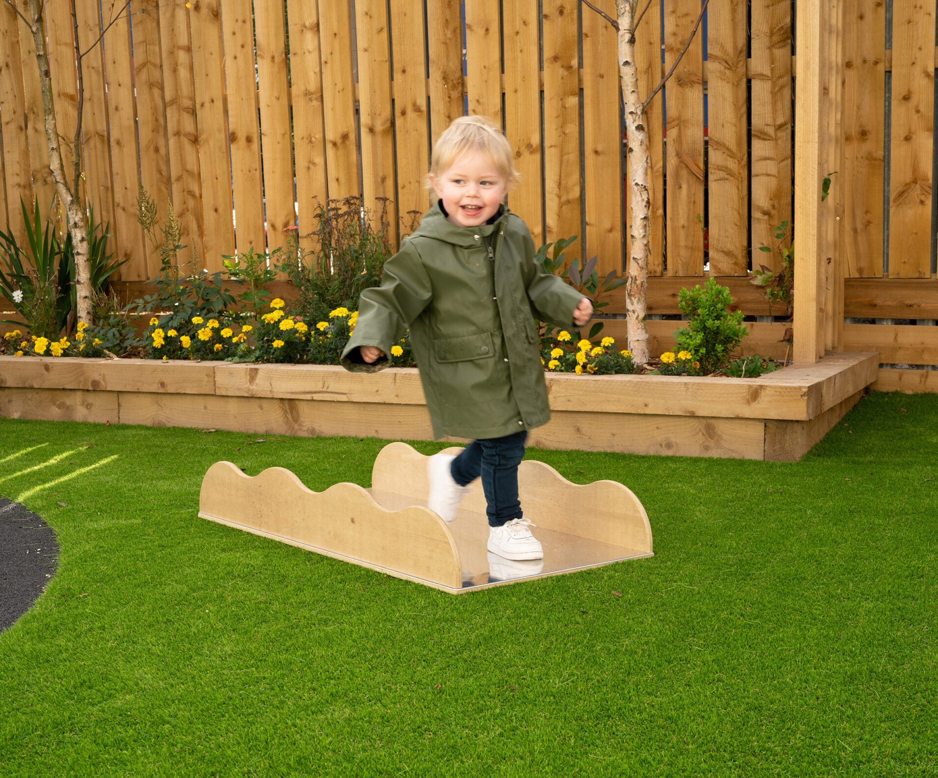 Outdoor Move Along Mirror – Classroom Direct