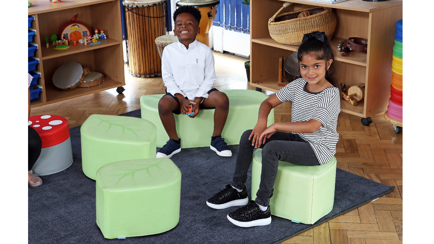 Natural World™ Leaf – Classroom Direct