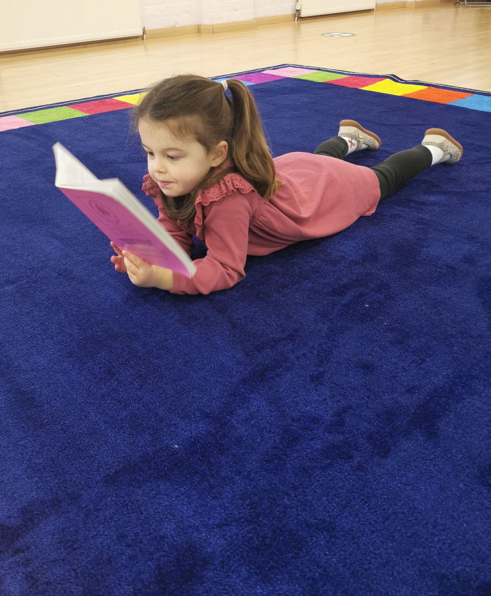 KinderColour™ Rainbow Edge Play Classroom Rug 3 x 3 metre – Classroom ...