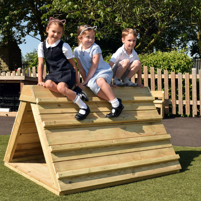 Medium Climbing Prism – Classroom Direct